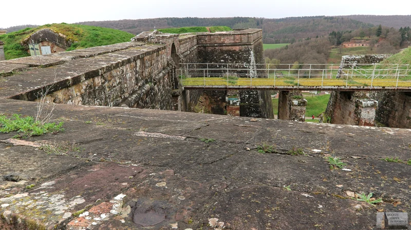 Citadel van Bitche - Burcht met rijke geschiedenis ** | Dorpen in Frankrijk